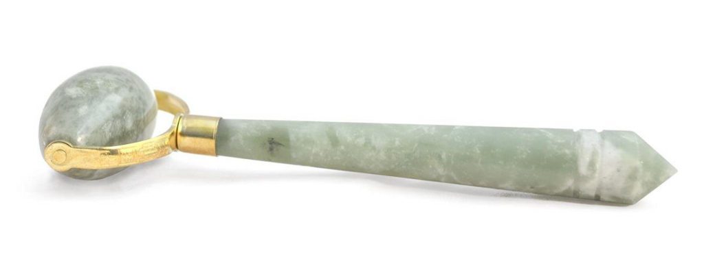 What is a Jade Roller - Skincare Hunting
